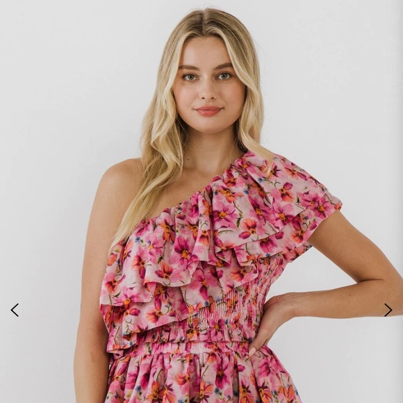 Endless Rose | Tops | Endless Rose One Shoulder Floral Smocked Top ...